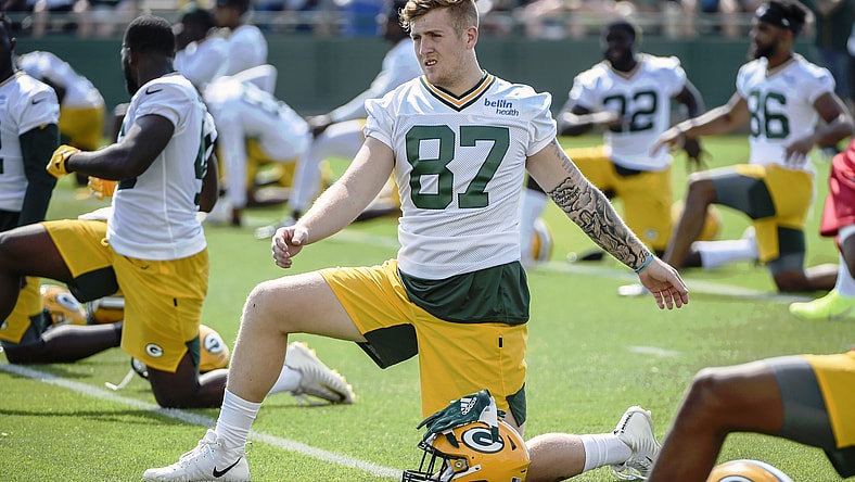 Packers rookie Jace Sternberger being evaluated for concussion ...