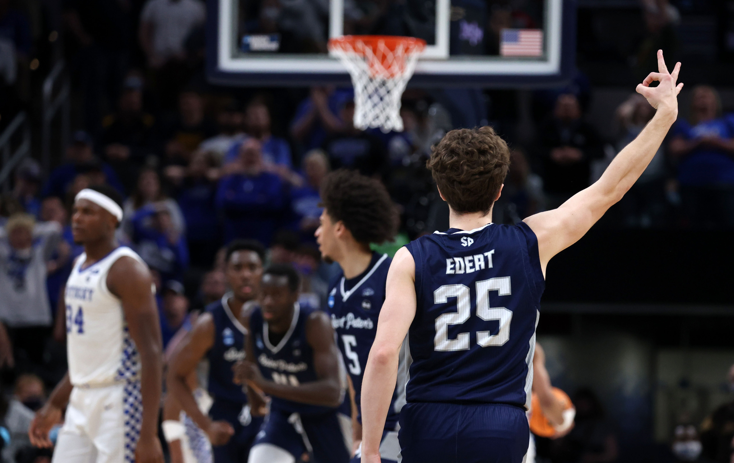 10 greatest March Madness upsets in NCAA Tournament history, including ...
