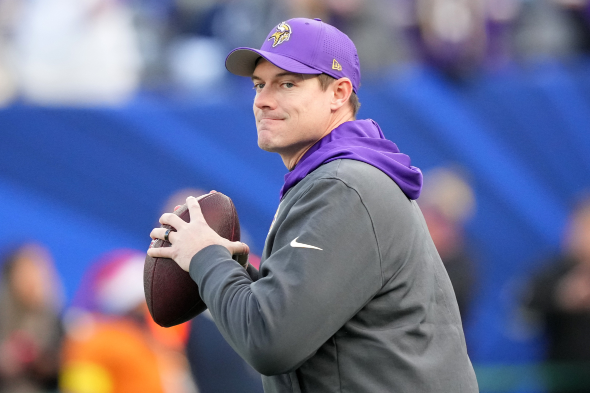 Minnesota Vikings Urged to Gamble on Controversial QB