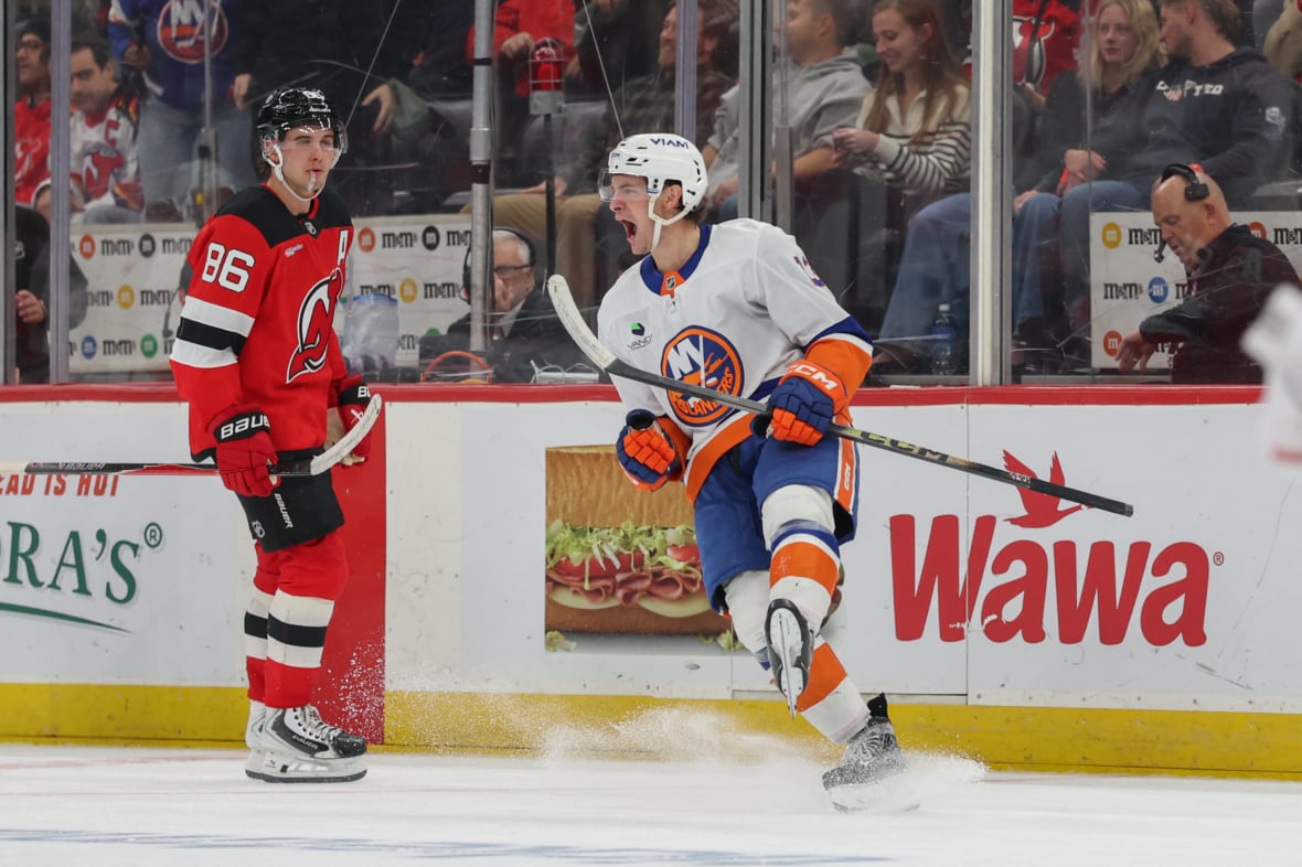 Barzal Trade Rumors Surface; Debating Devils Opportunity
